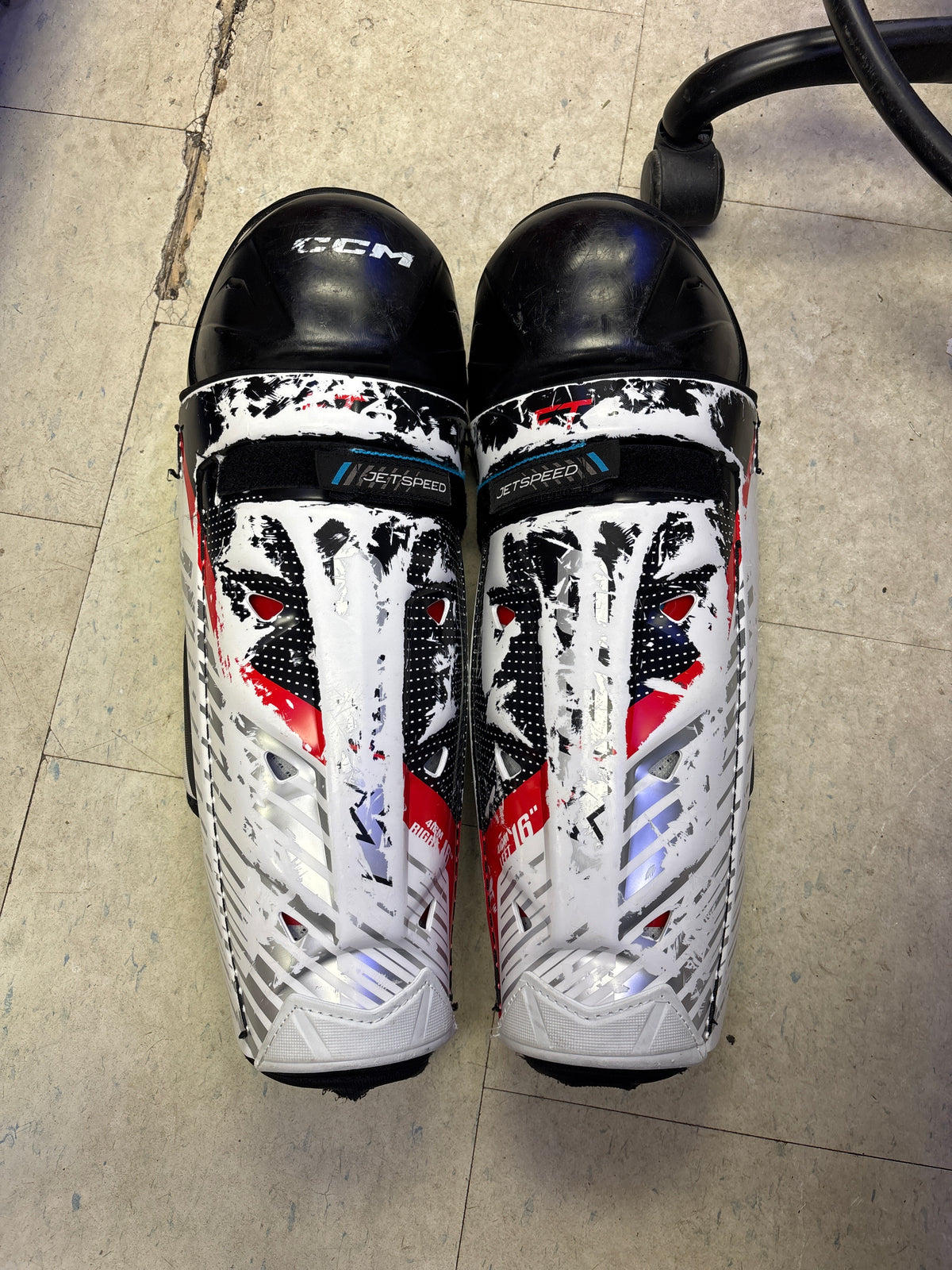 Used CCM JetSpeed FT6 Senior 16” Shin Guard — Crow's Sports Hockey