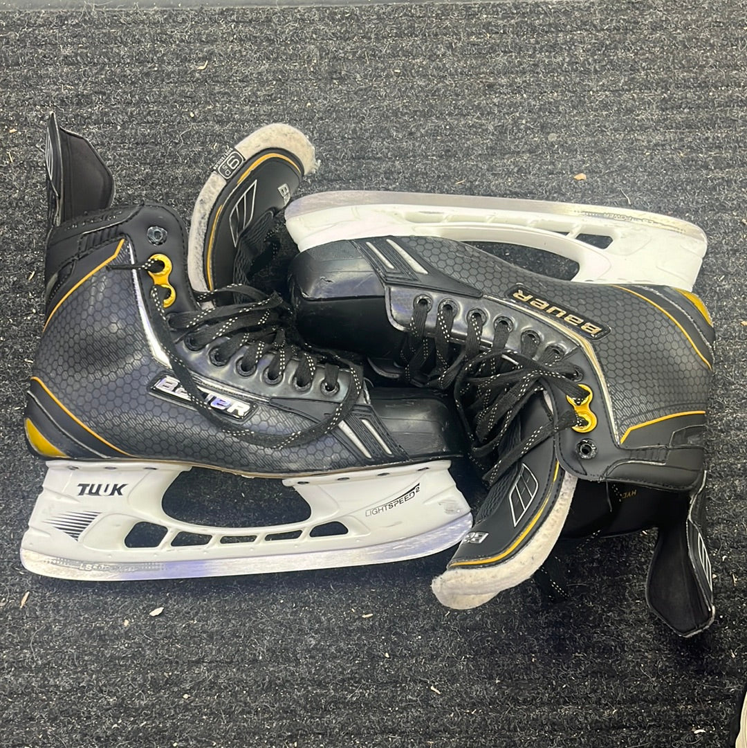 Used Bauer Supreme One.8 Size 9.5 Player Skates — Crow's Sports Hockey