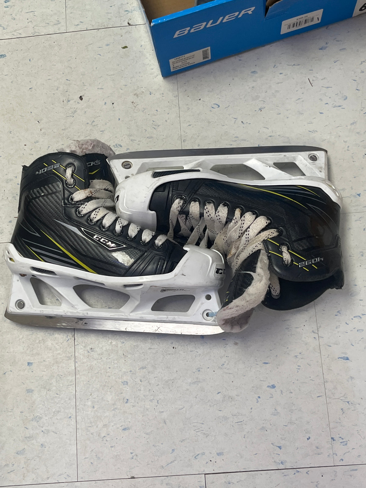 Used CCM Tacks 4092 Size 5 Goal Skates — Crow's Sports Hockey