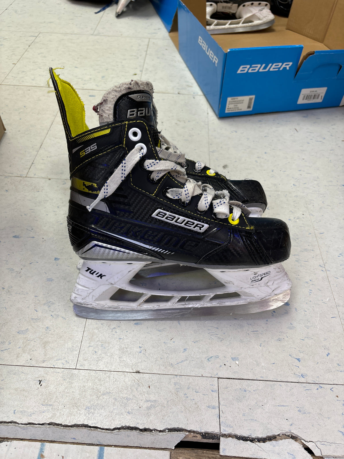 Used Bauer Supreme S35 Size 3.5 Skates — Crow's Sports Hockey