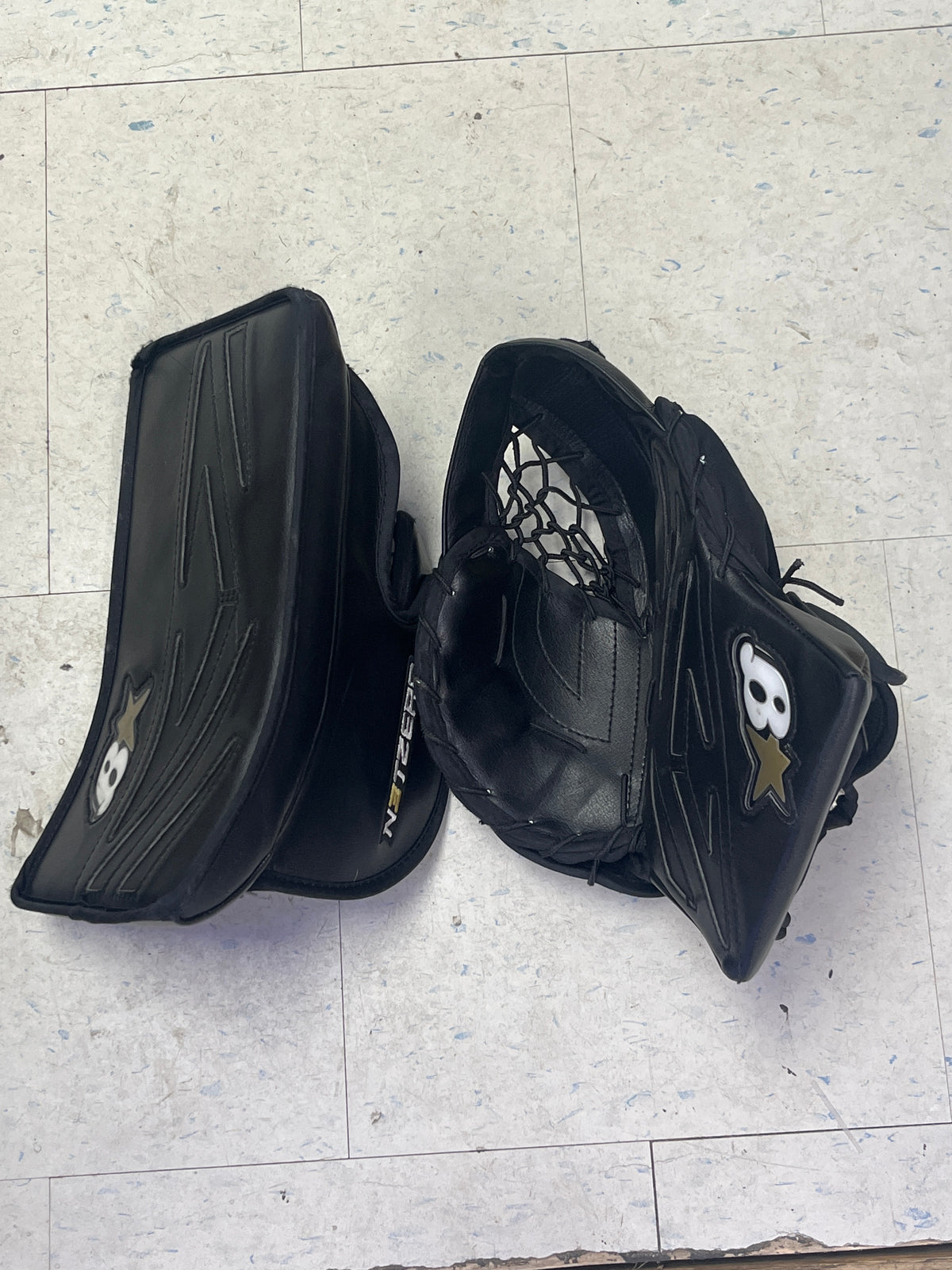 Used Brian’s NetZero 3 Youth Full Right Catcher and Blocker Set — Crow ...