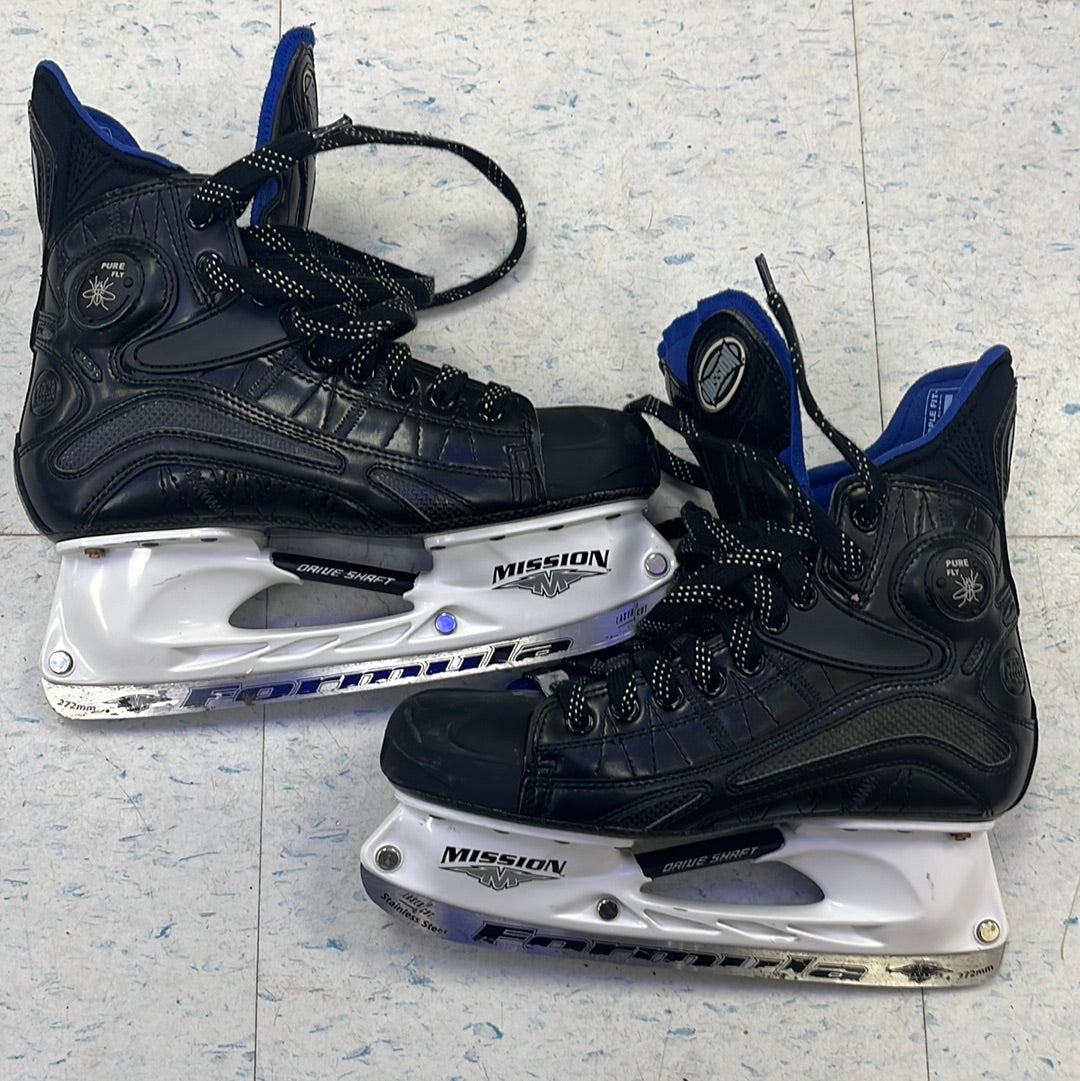 Used Mission Pure Fly 9.0D Player Skates | Crow's Sports — Crow's ...