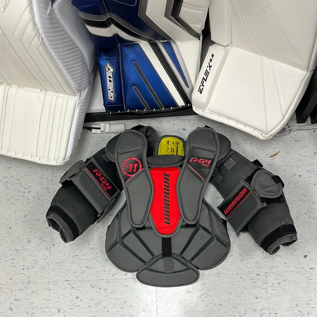Used Warrior R/G4 Youth Large/Extra Large Goal Chest Protector | Crow's ...