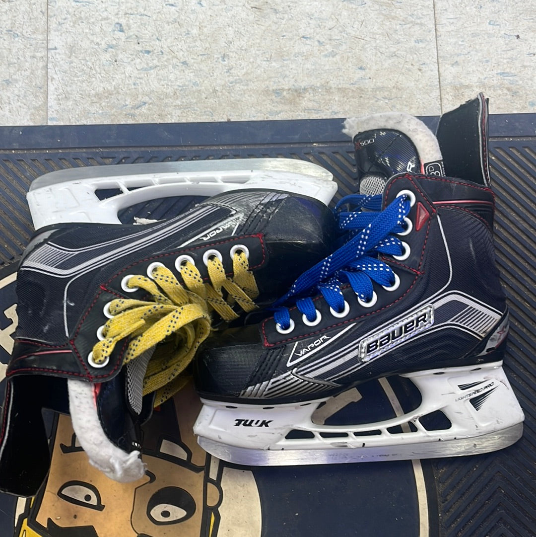 Used Bauer Vapor X500 Size 13 Youth Player Skates — Crow's Sports Hockey