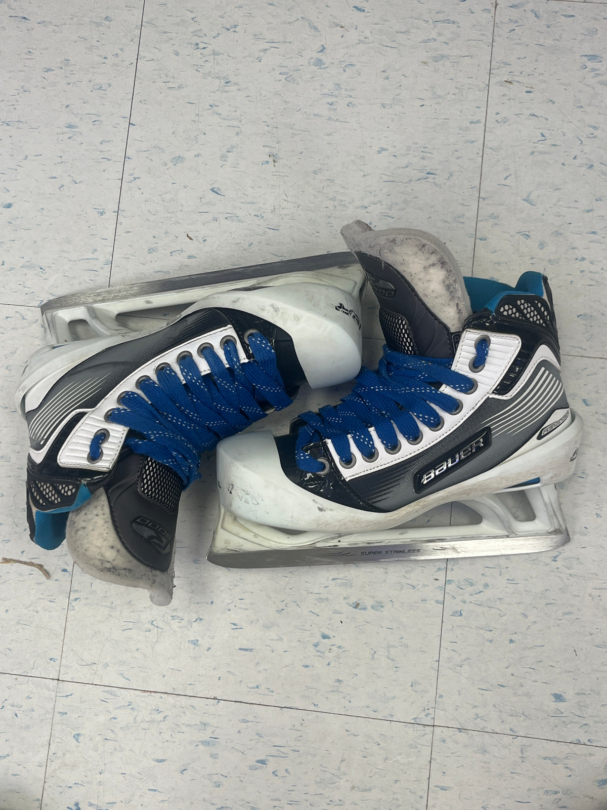Used Bauer Reactor 6000 Size 6.5 Goal Skates — Crow's Sports Hockey