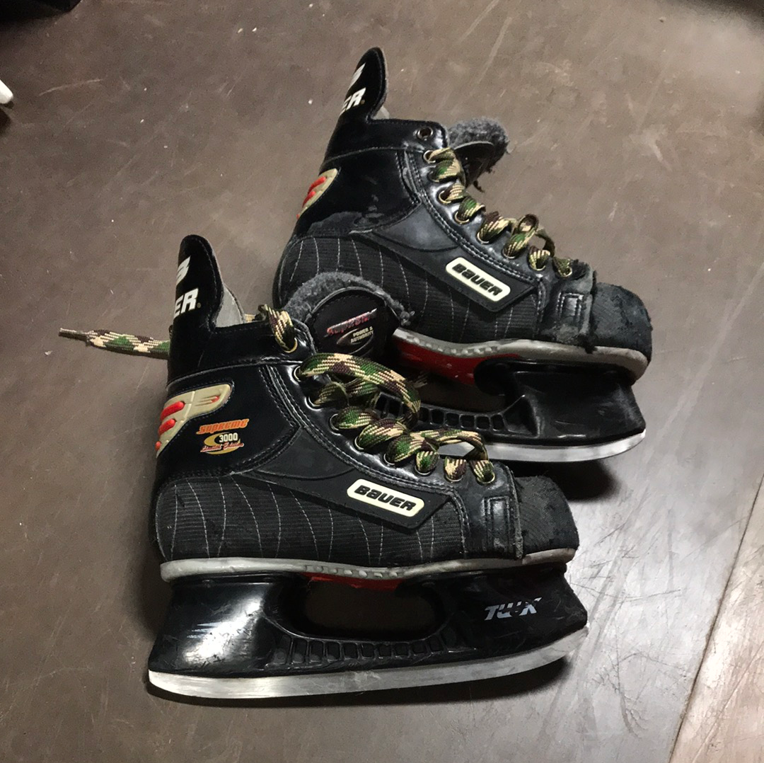 Used Bauer Supreme 3000 3D Skates | Crow's Sports — Crow's Sports Hockey