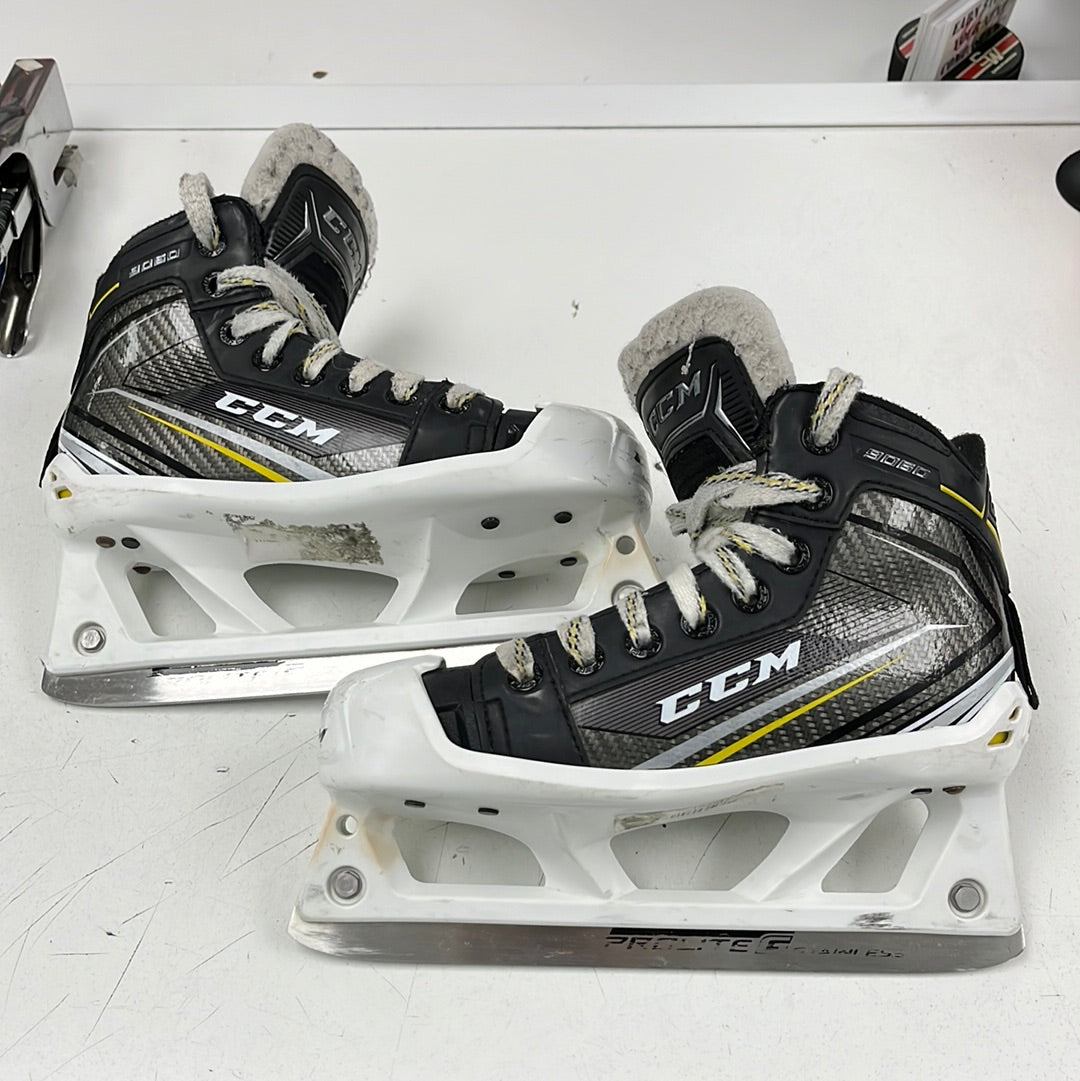 Used CCM Tack 9060 1.5D Goal Skate | Crow's Sports — Crow's Sports Hockey