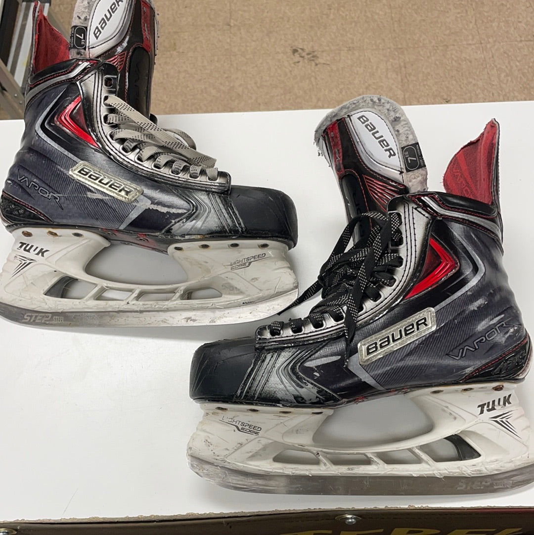 Used Bauer Vapor APX 2 7EE Player Skates — Crow's Sports