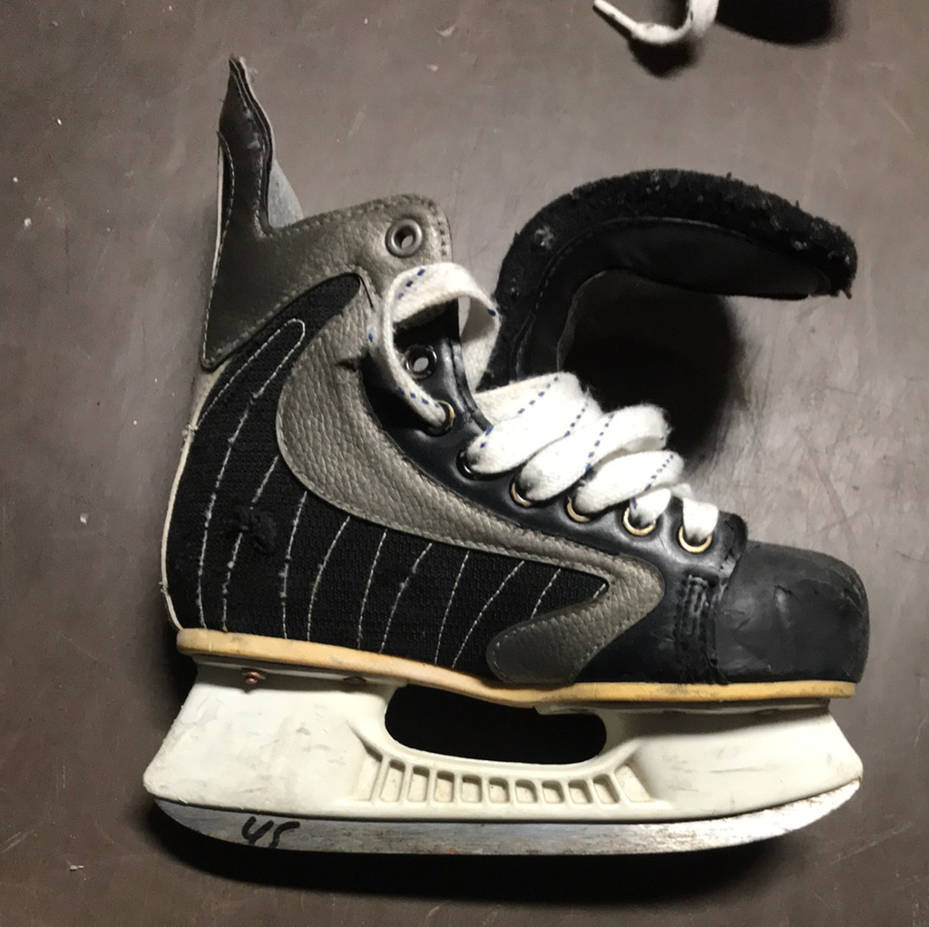 Used Nike Ignite 7 2.5EE Skates – Crow's Sports