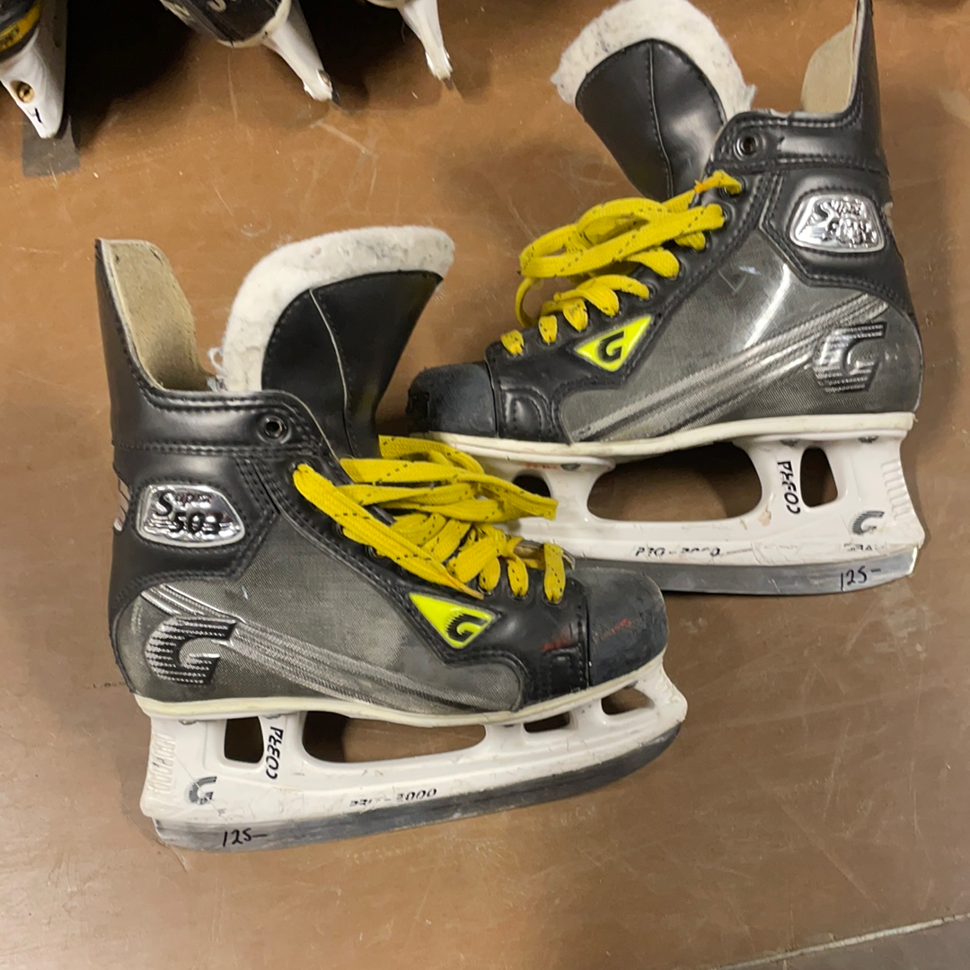 Used Graf Supra 503 3.5D Skates — Crow's Sports Hockey